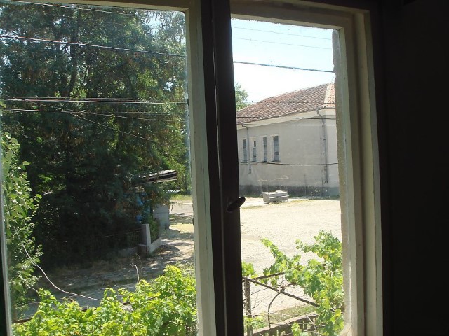 For sale a solid two-storey house in the centre of a village 30 km from ...