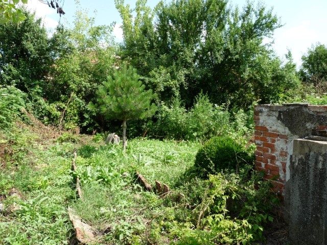 For sale a solid two-storey house in a village 30 km from the sea ...