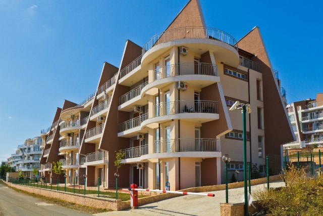 Fully furnished studio for sale in Sunset Kosharitsa complex, 7 km from ...