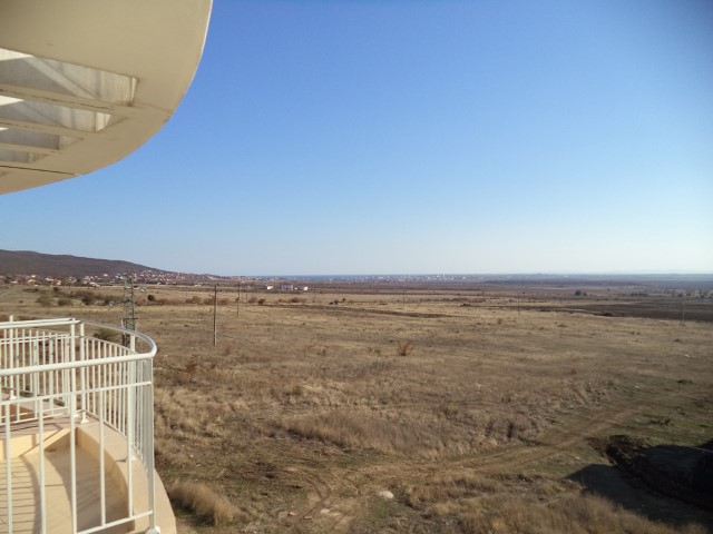 Fully furnished studio for sale in Sunset Kosharitsa complex, 7 km from ...